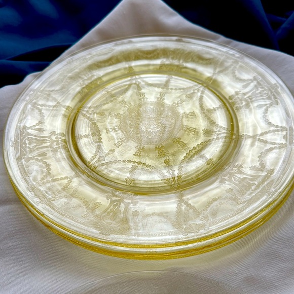 Vintage Depression glass | Dining | Rare 4 Vintage 93s Lemon Yellow ...
